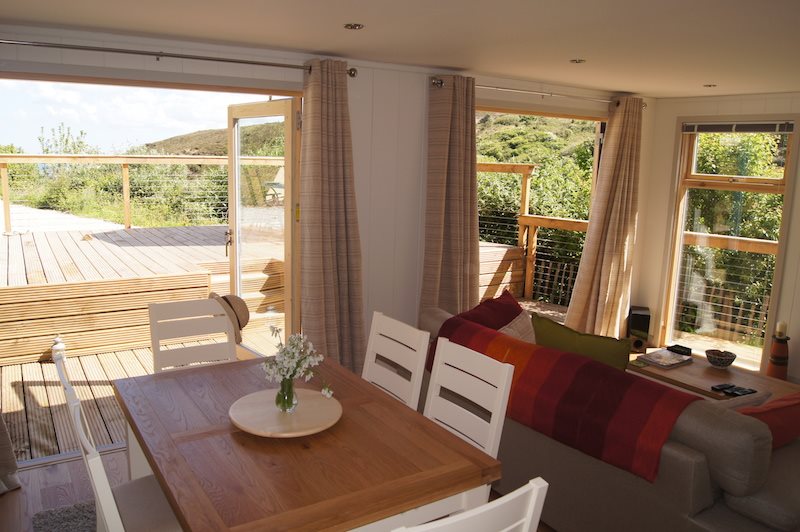 Self-Catering Lodge with Stunning Views under 5 mins' Walk from ...