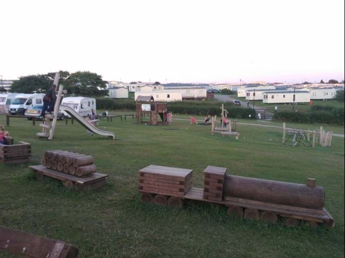 Photos - Blue Dolphin Filey