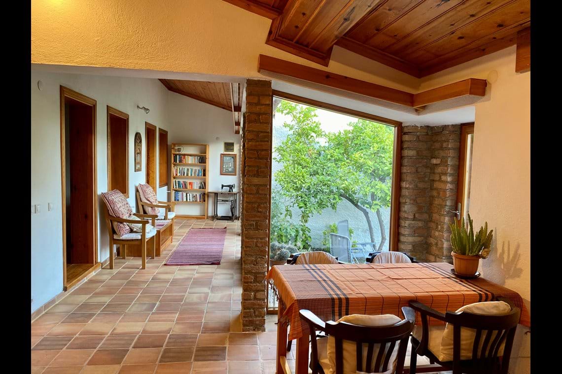 Details - Helios House