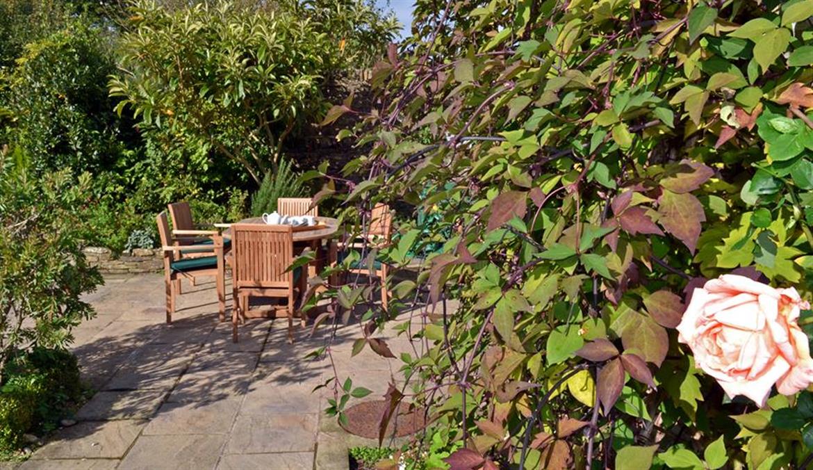 Grade II Dog Friendly Holiday Cottage in South Devon - Rill House