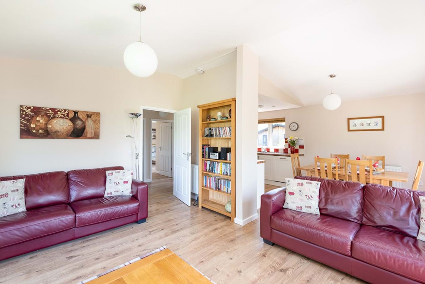 Photos - Ash Lodge