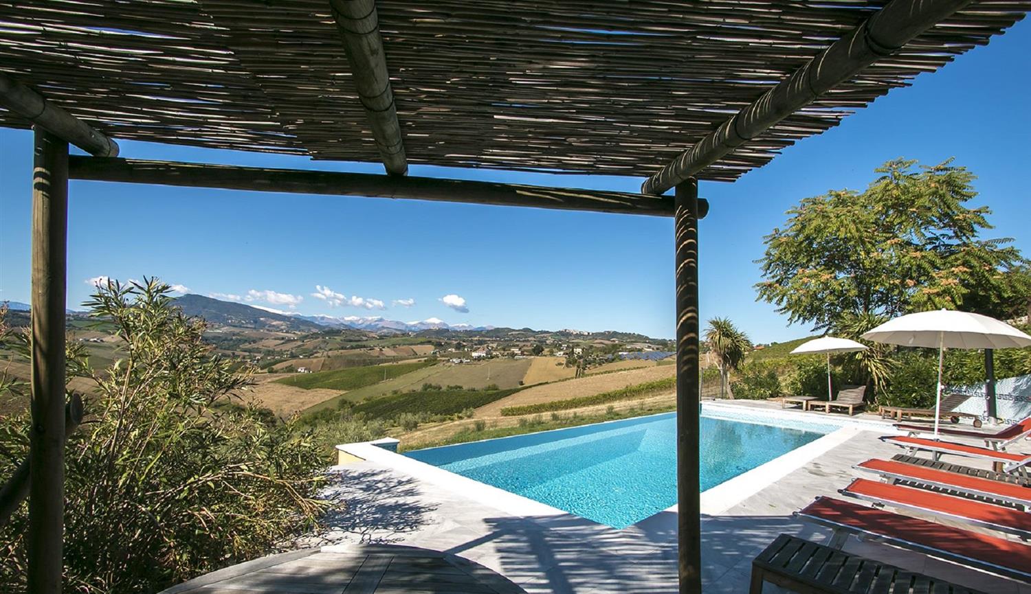 Owners - Casa Collina Marche