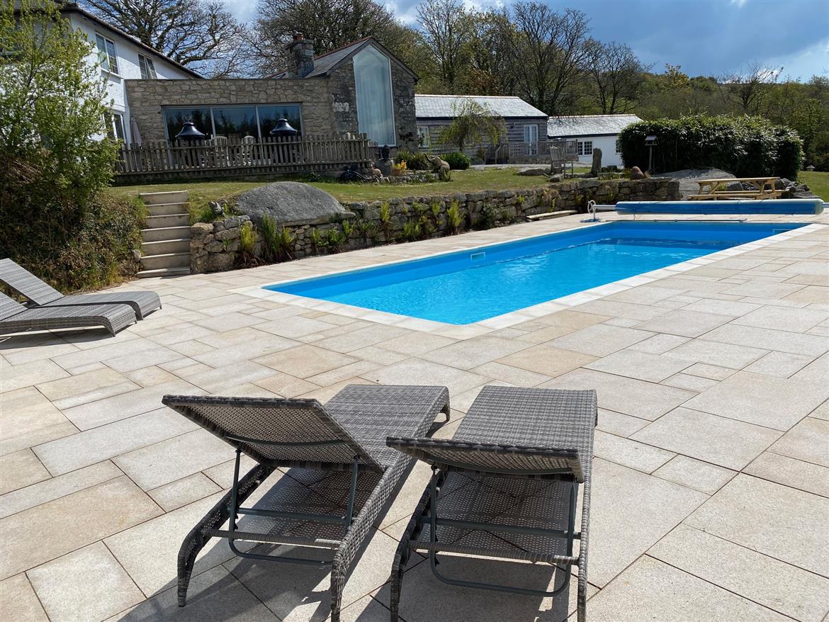 Holiday Cottages Fowey |Old Windmill Holiday Cottage & Barn