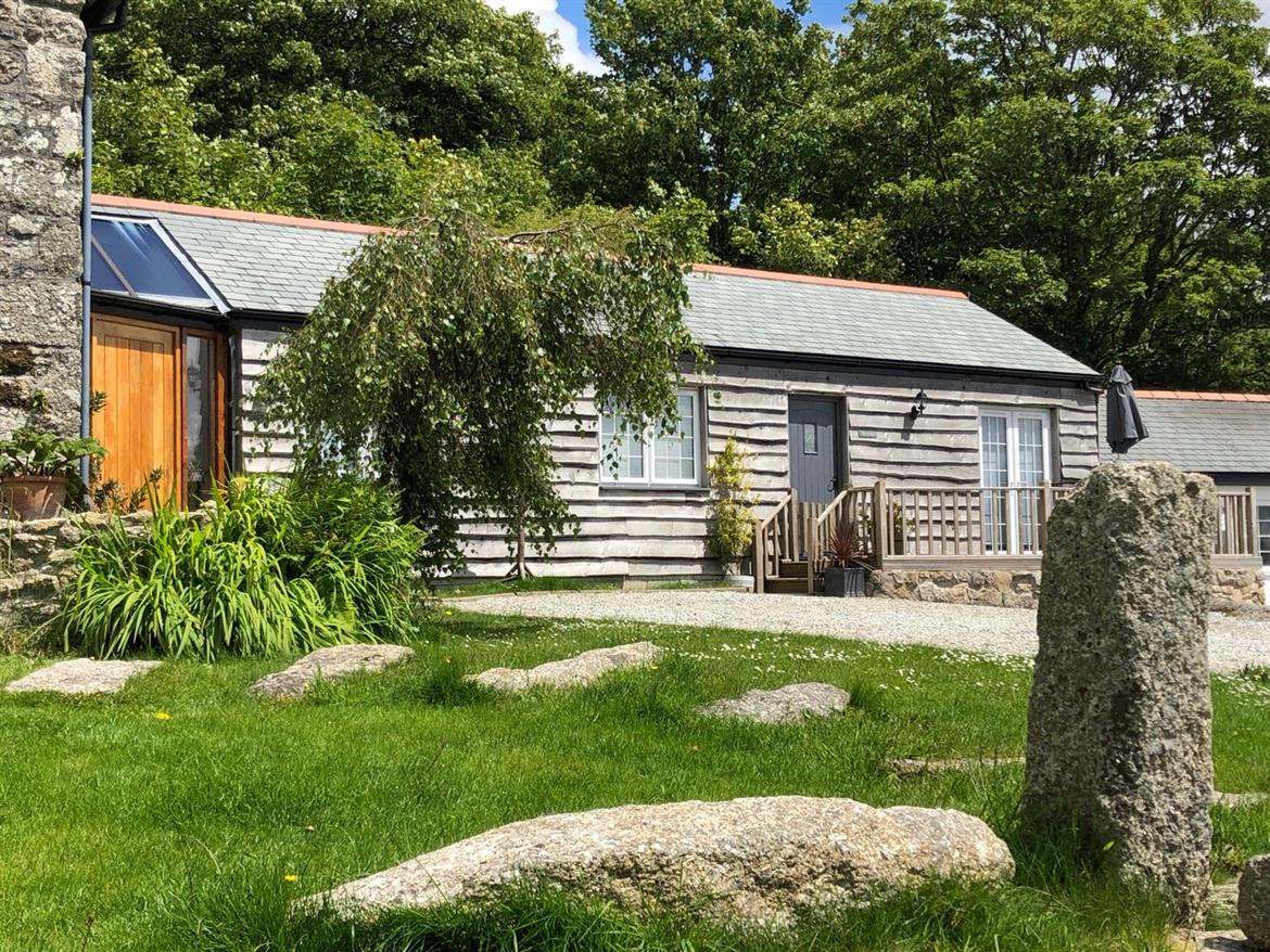 Holiday Cottages Fowey |Old Windmill Holiday Cottage & Barn