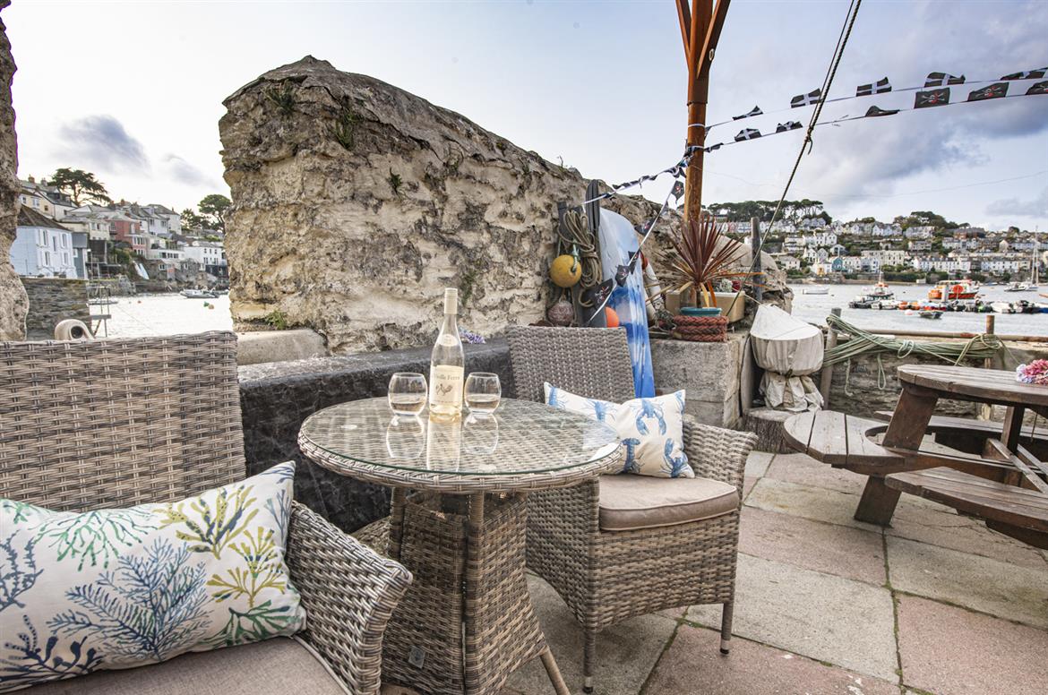 Unique Cornish Waterfront Hideaway for Two - Tangier Quay Boathouse ...