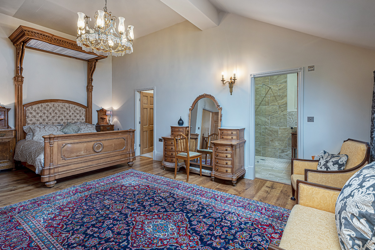 Truly luxurious 11 bed Georgian mansion with 7 bathrooms in Anglesey ...