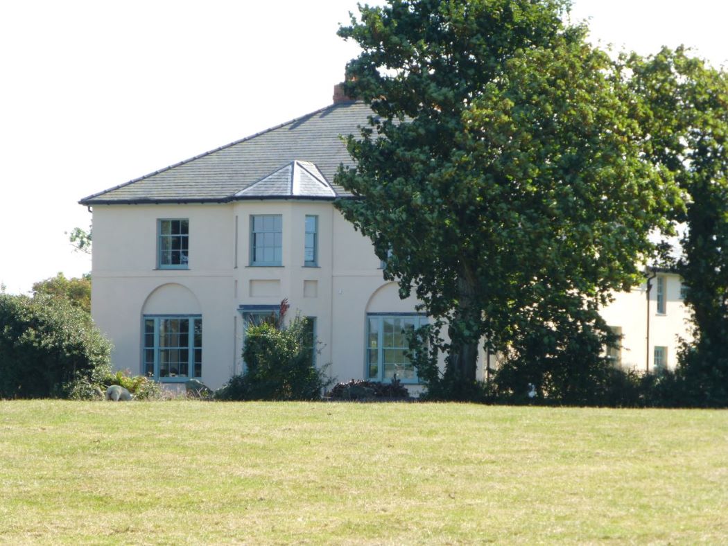 Truly luxurious 11 bed Georgian mansion with 7 bathrooms in Anglesey ...
